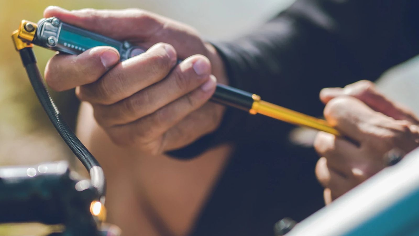 Best shock pumps | Bike Perfect