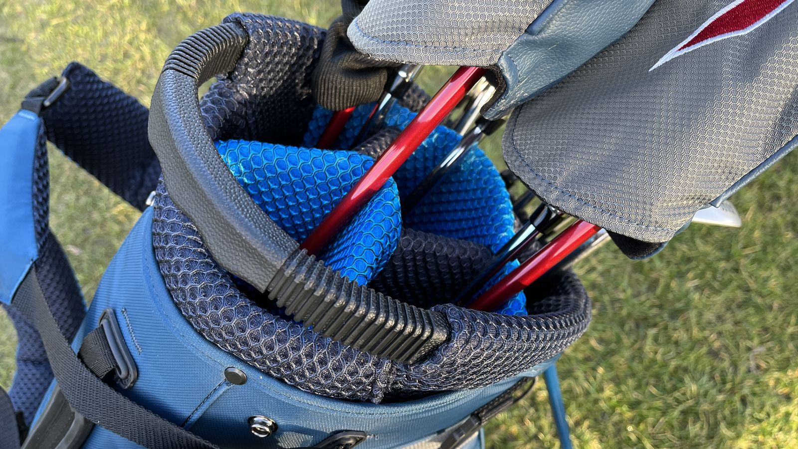 TaylorMade RBZ Speedlite Package Set vs Callaway XR Package Set | Golf Monthly