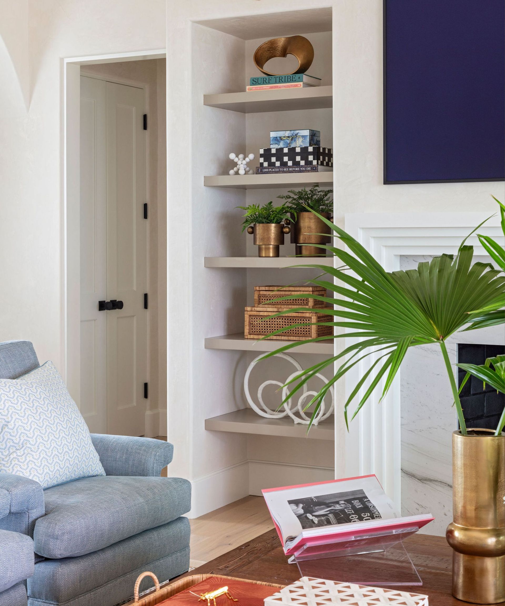 12 vignette ideas that make for a collected, curated arrangement ...