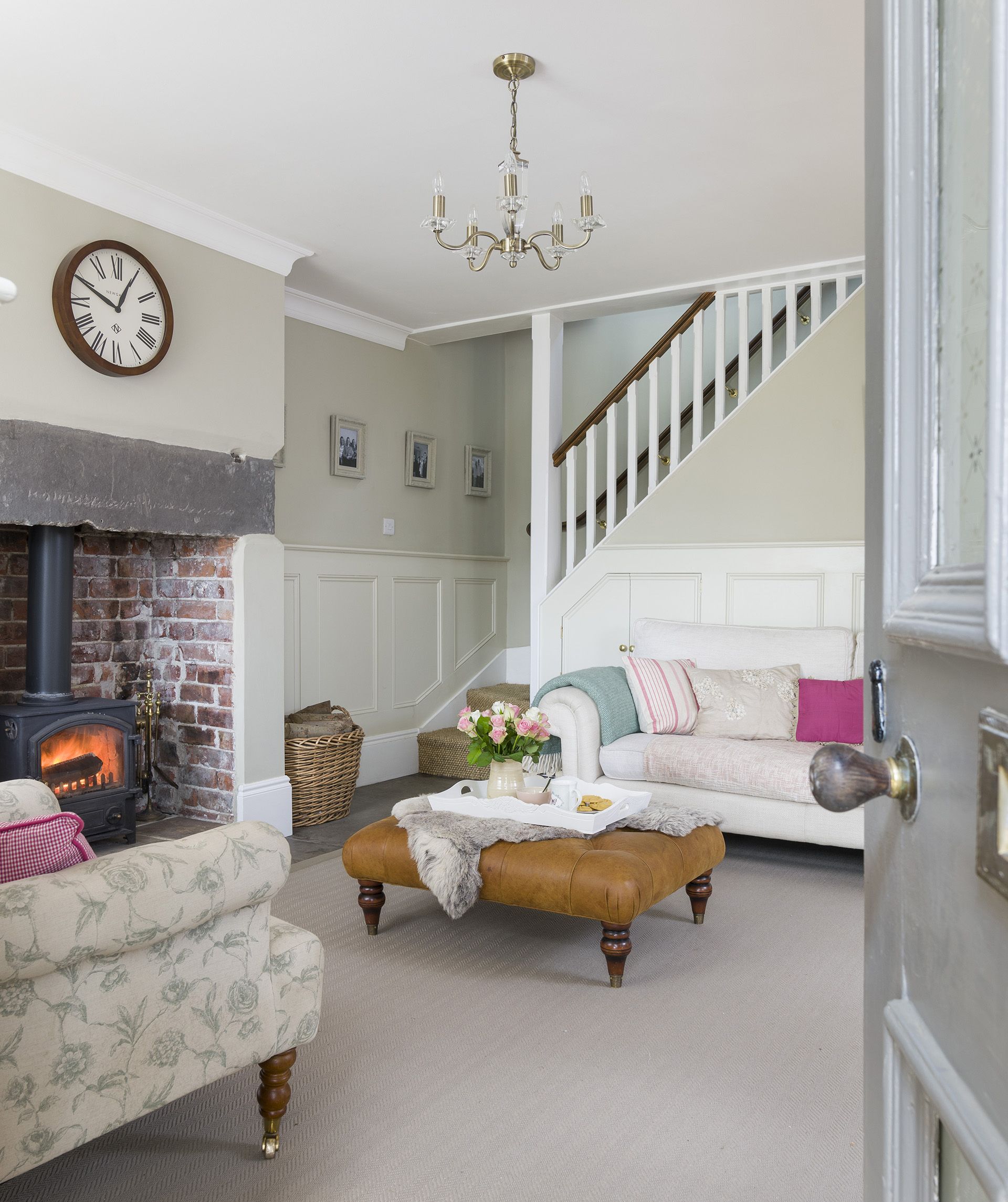 Cottage staircase ideas – style tips for a homely look | Homes and Gardens