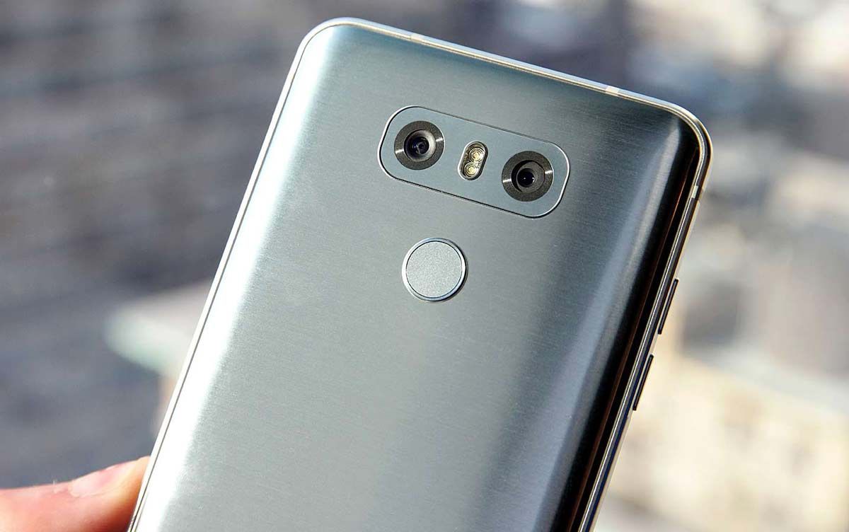 LG G6 vs LG V20: How They're Different and What to Get | Tom's Guide