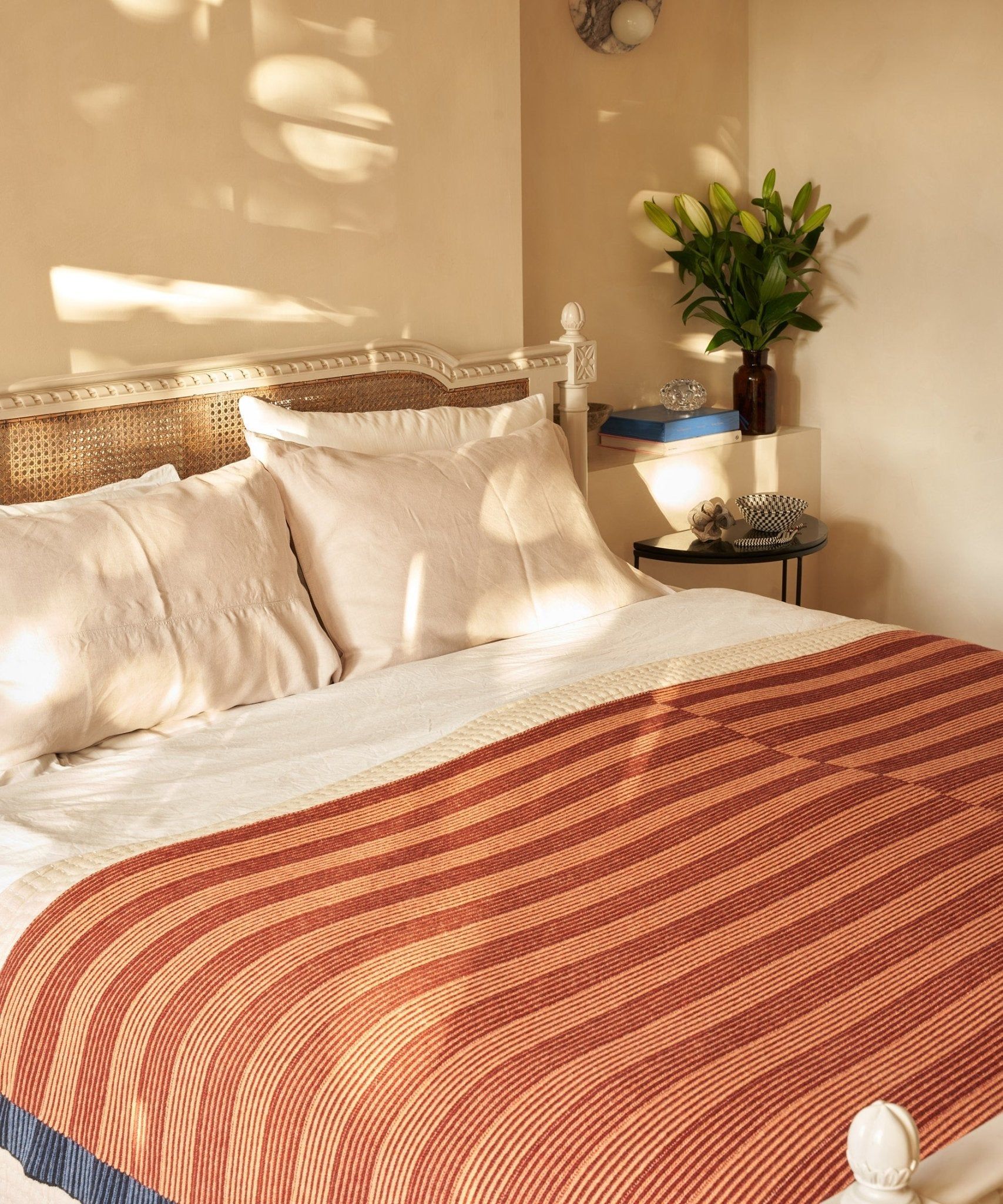 How to Wash a Throw Blanket — 7 Simple Steps | Livingetc