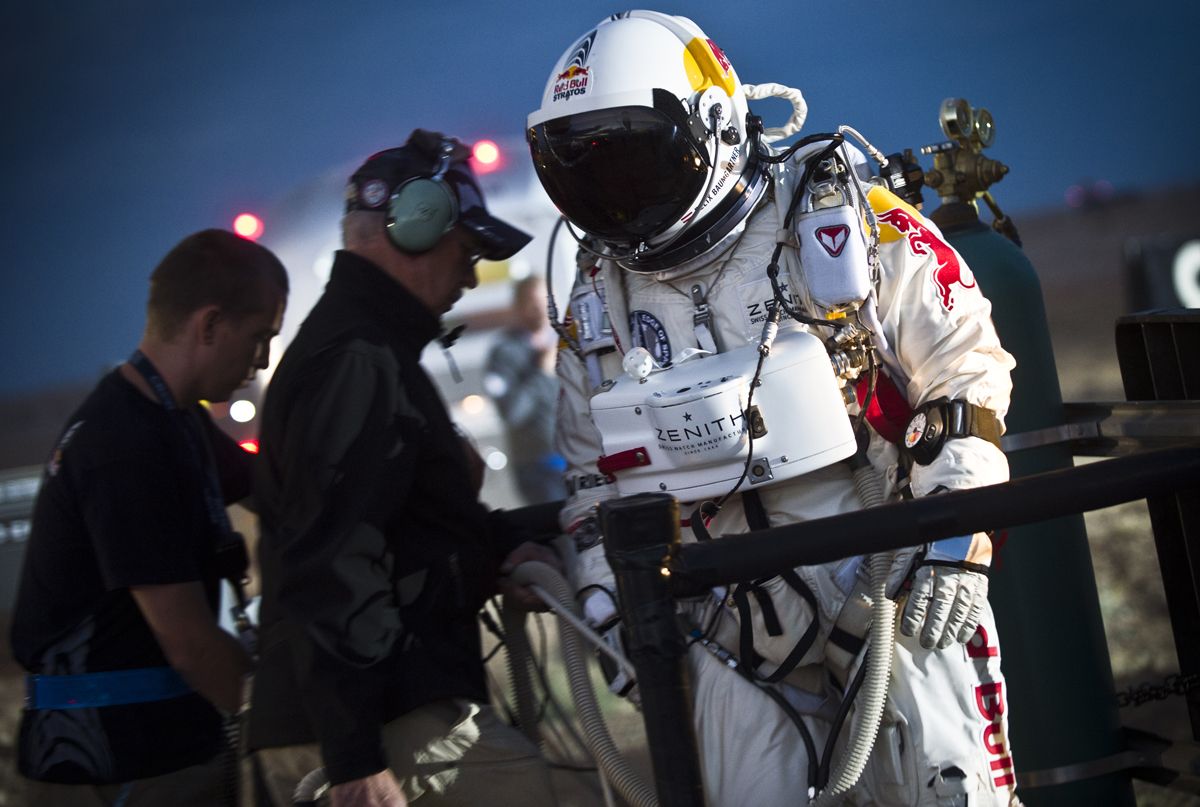Photos: Red Bull Stratos Supersonic 'Space Jump' Training | Space