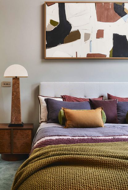 Split Complementary Colors Are the Secret to Layered Schemes | Livingetc