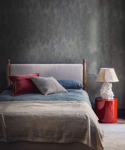 How to move heavy furniture by yourself: 8 tips from pros | Homes and ...