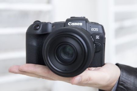 The best Canon EOS R10 prices and deals | Digital Camera World