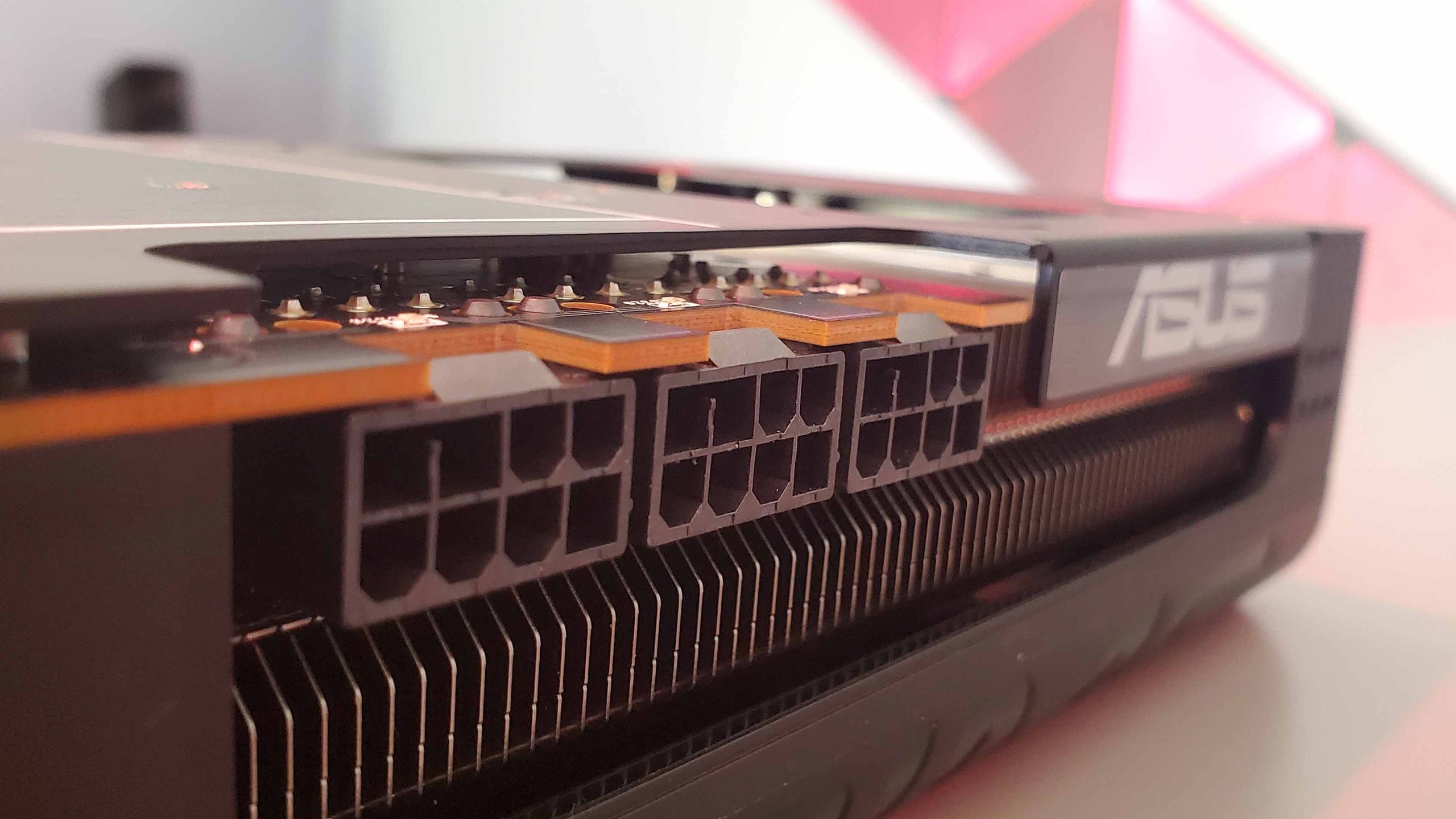 Looks like 8 GB and 16 GB versions of the RX 9060 XT and RTX 5060 Ti ...