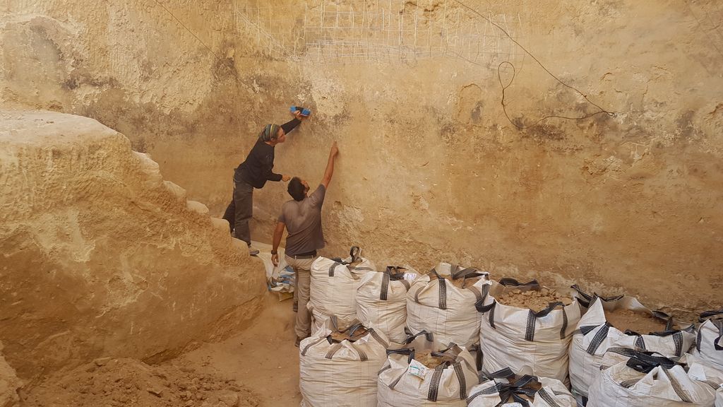 Photos: Biblical-Era Cistern and Carvings Discovered in Israel | Live ...