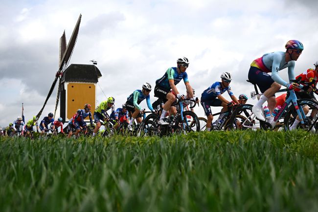 Tom Pidcock edges out Marc Hirschi to win Amstel Gold Race | Cyclingnews