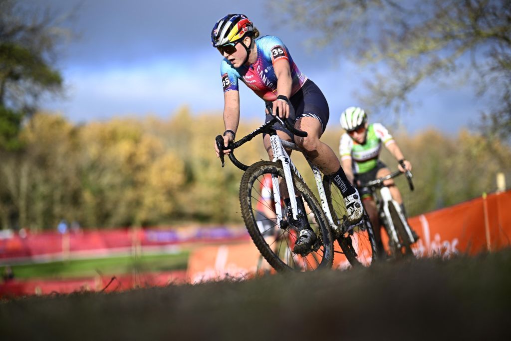 Lucinda Brand dominates women's Dublin UCI Cyclocross World Cup ...