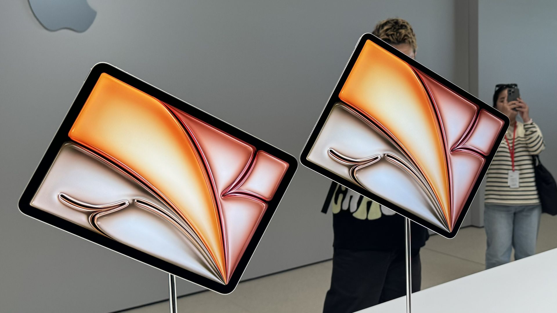 I just got hands-on with the new iPad Pro, Apple Pencil Pro and iPad ...