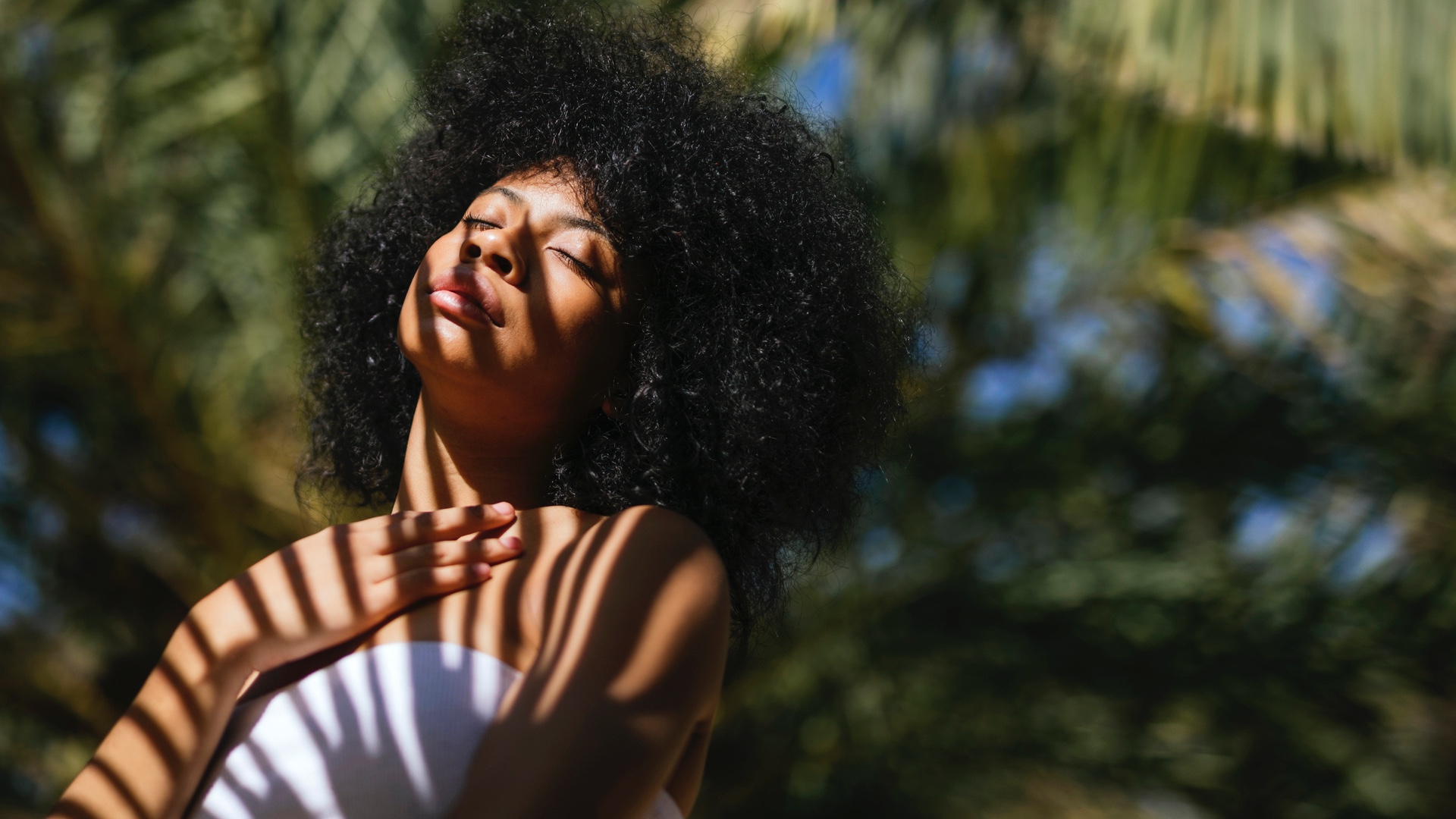 Does sunscreen prevent tanning? The experts weigh in | Woman & Home