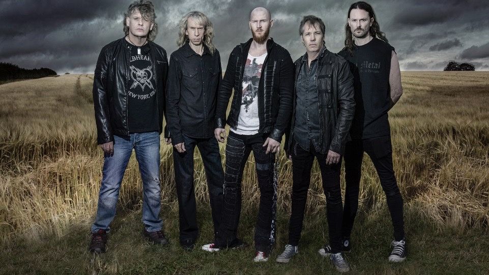 Diamond Head re-record classic debut album as Lightning To The Nations ...