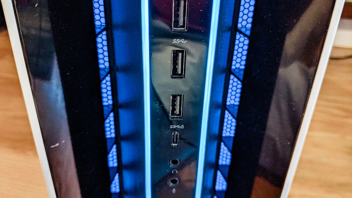 Alienware Aurora R11 review: A GeForce RTX 30-series beast | Tom's Guide