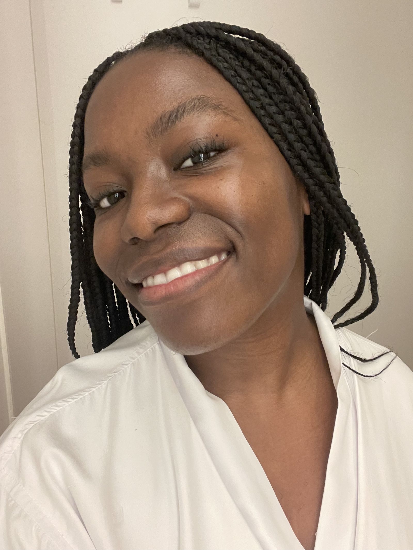 A Beauty Editor's Honest Review of Medik8's C-Tetra Serum | Who What Wear
