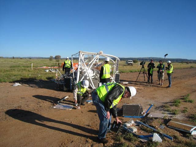 Huge NASA Science Balloon Crashes in Australian Outback | Space