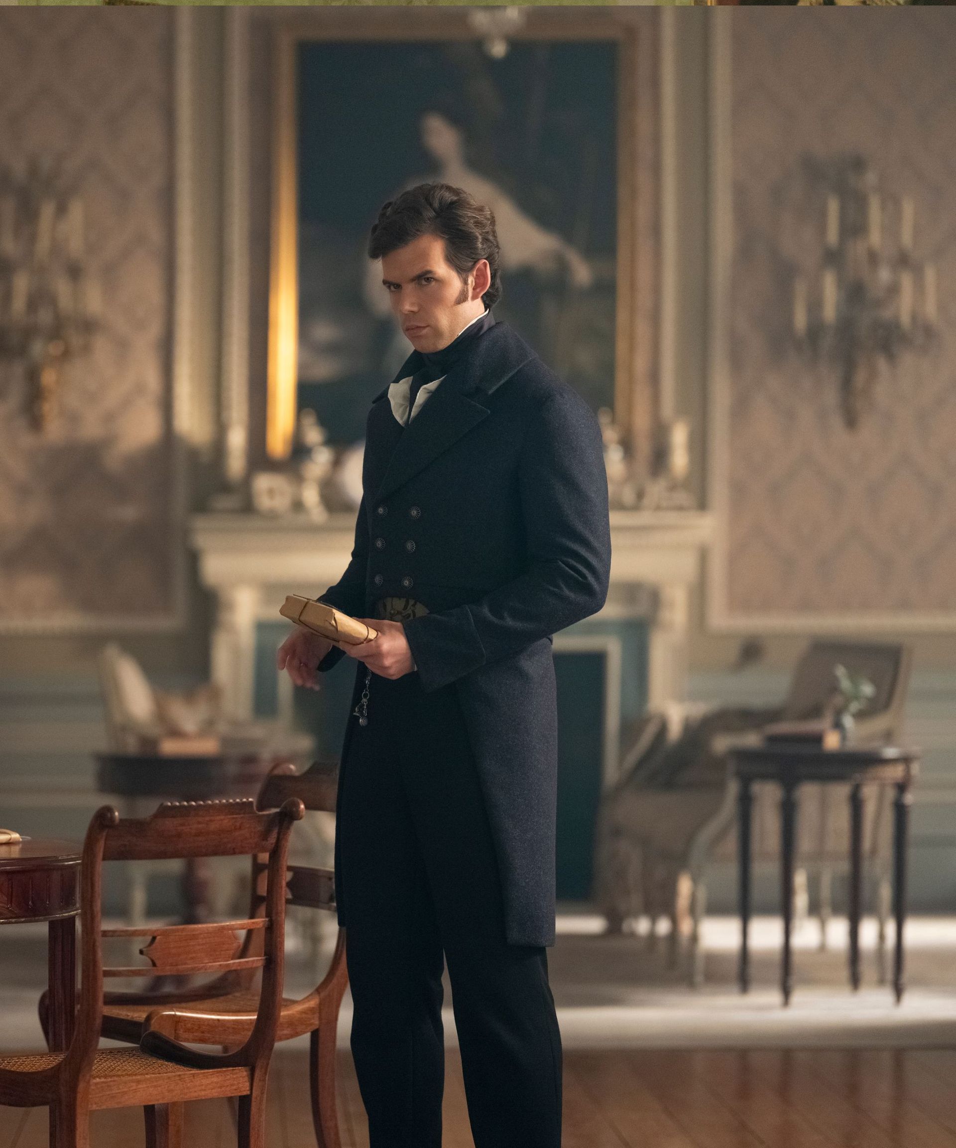 This is how Bridgerton's set designers source all the antiques for the ...