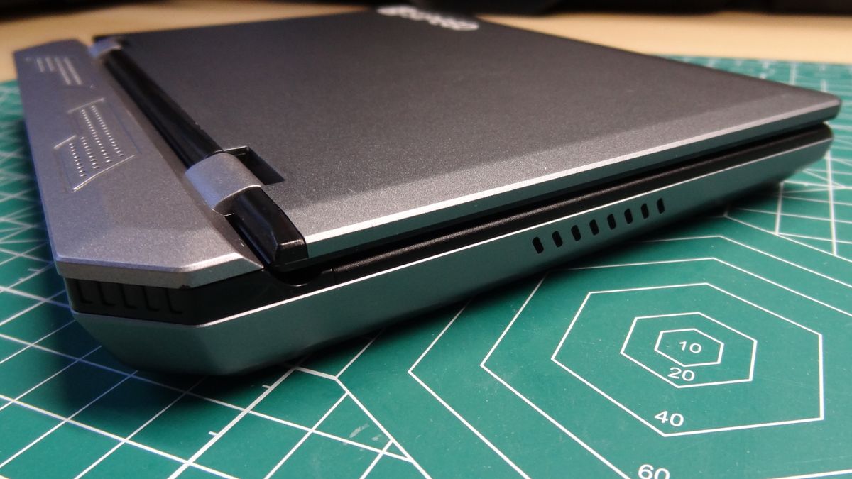 Sipeed Lichee Console 4A Review: Tiny RISC-V Laptop Has a Pointing ...