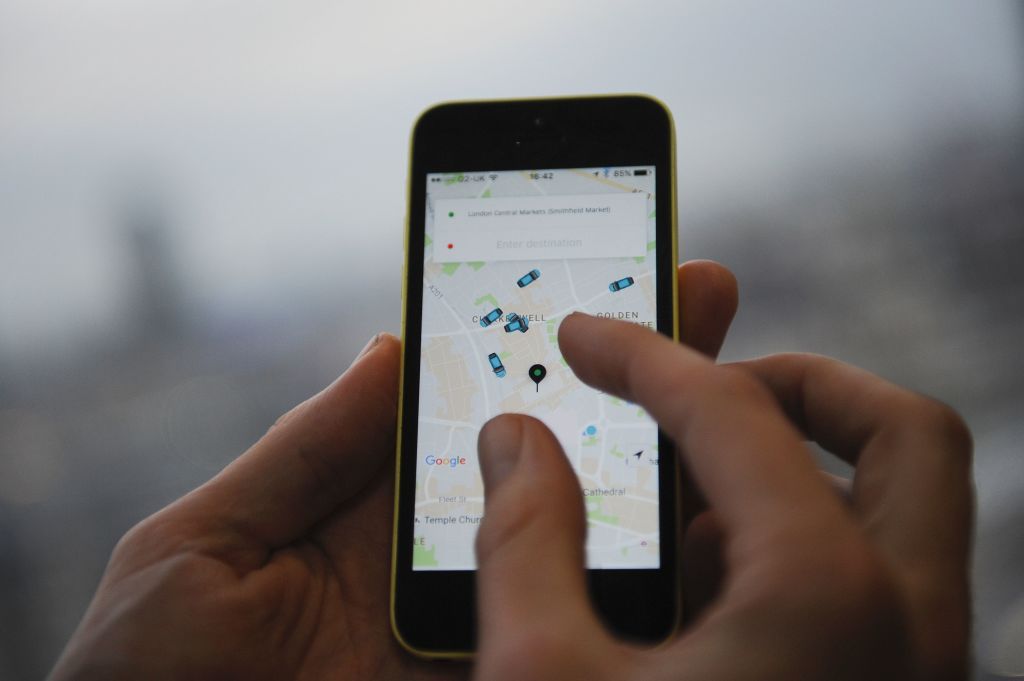 Uber uses a dubiously legal technology called 'Greyball' to avoid the ...