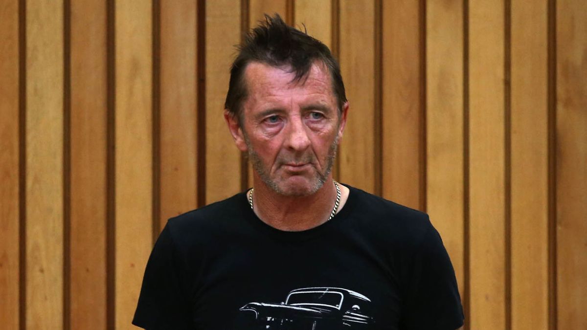 Phil Rudd gets 8 months’ detention | Louder
