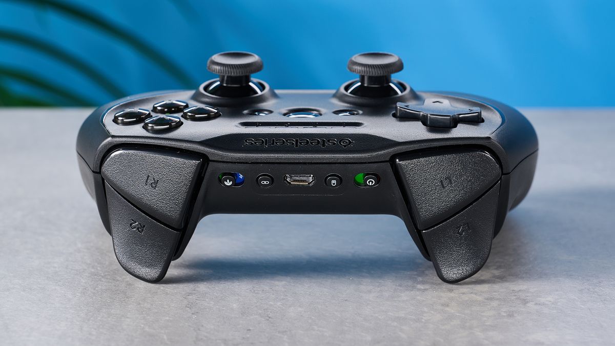 SteelSeries Stratus Duo Controller review | Tom's Guide