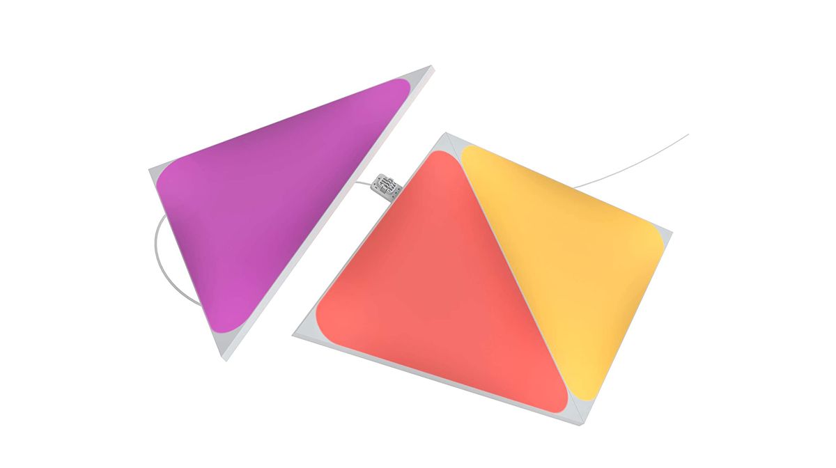 The Best Smart Light Bulbs to Control Your Home's Ambiance | Homebuilding