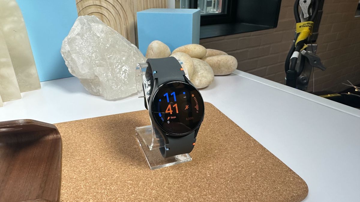 Samsung goes wild with Galaxy AI on the Galaxy S24 FE, Galaxy Watch FE ...