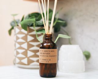 Best reed diffusers: 7 enticing scents for the holiday season | Homes ...