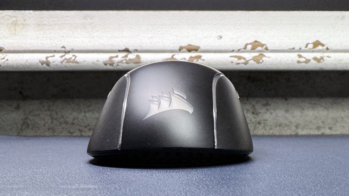Corsair M75 Wireless Review: Buttons on both sides | Tom's Hardware