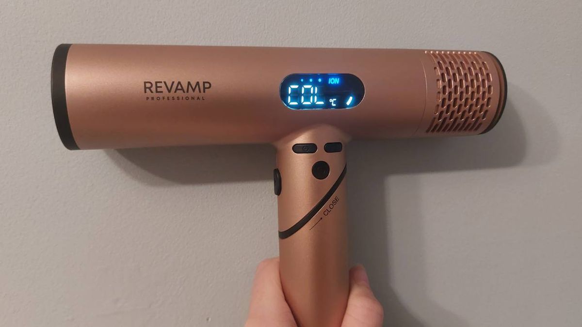 Revamp Dynamic Radiance x Shine Intelligent Ionic Hair Dryer review: a ...