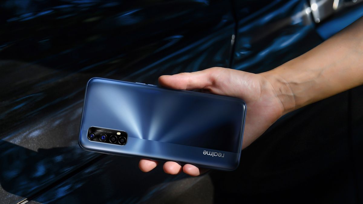 Realme has a new cheap phone with better specs than similar Redmi ...