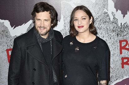 Marion Cotillard and partner Guillaume Canet welcome a baby girl ...