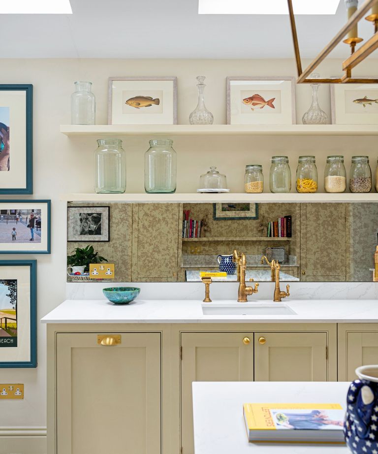 10 things all of the most organized kitchens have in common | Homes and ...