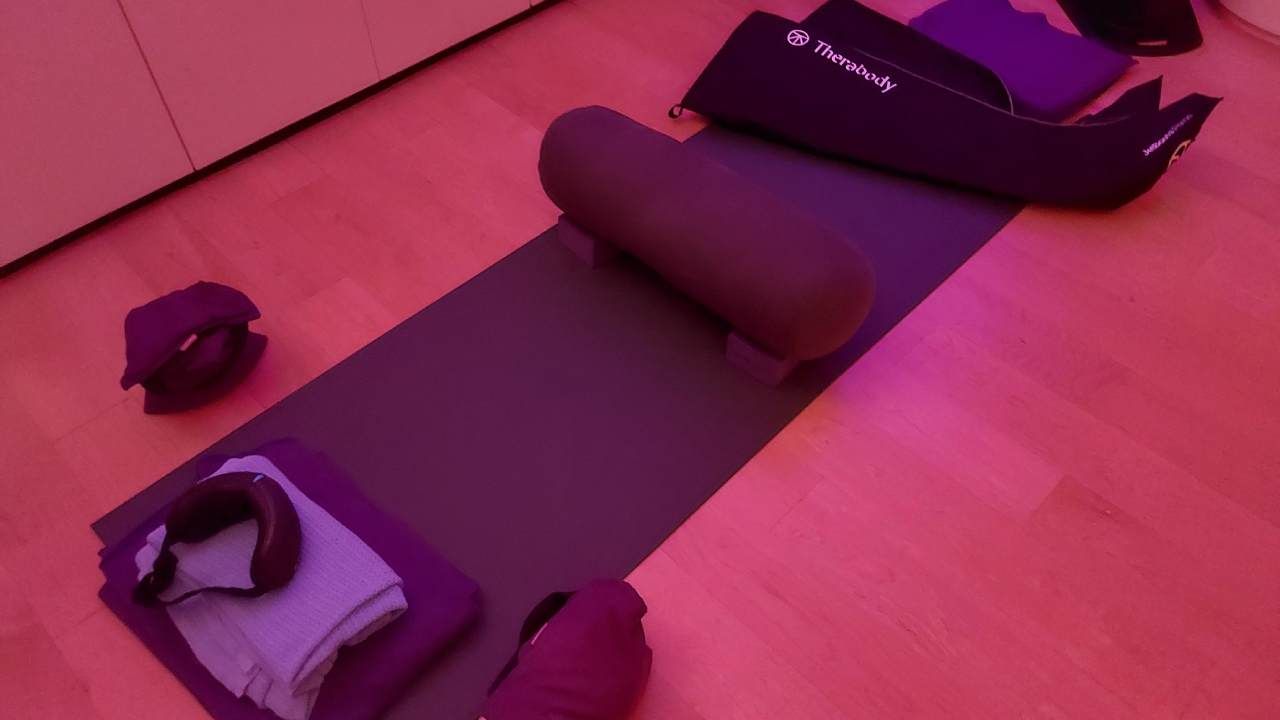 I tried a cocooning compression experience and it’s the most relaxed I ...