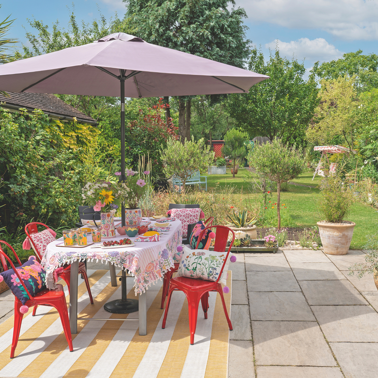 How to declutter a house fast - without feeling overwhelmed | Ideal Home