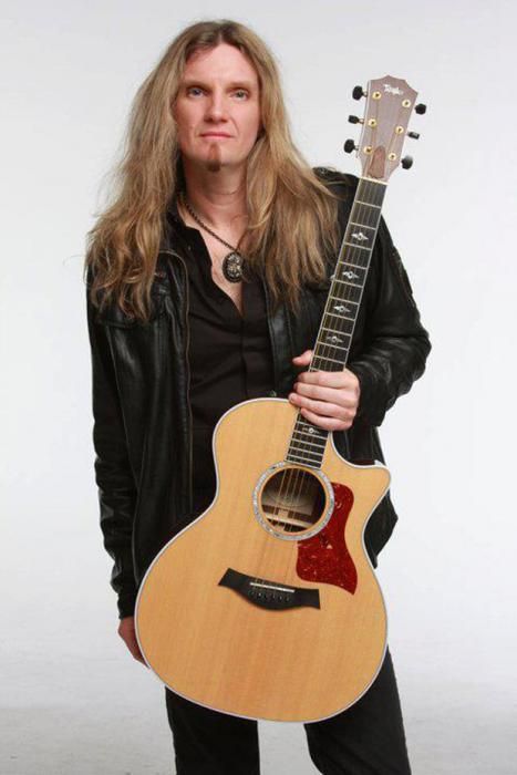 Guitarists Joel Hoekstra and Tommy Kessler Discuss Their Roles in 'Rock ...