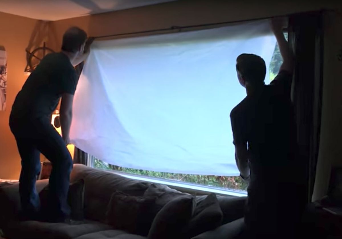 AtmosFX Digital Decoration Kit Plus review: digital decorations for the ...