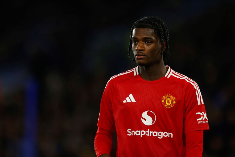 Manchester United scout spotted watching €65m Brazilian wonderkid ...