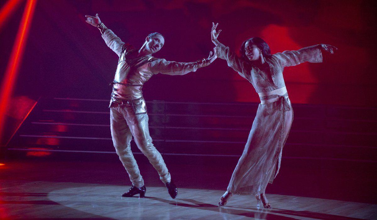 All 14 Dancing With The Stars Season 29 Disney Night Costumes, Ranked ...
