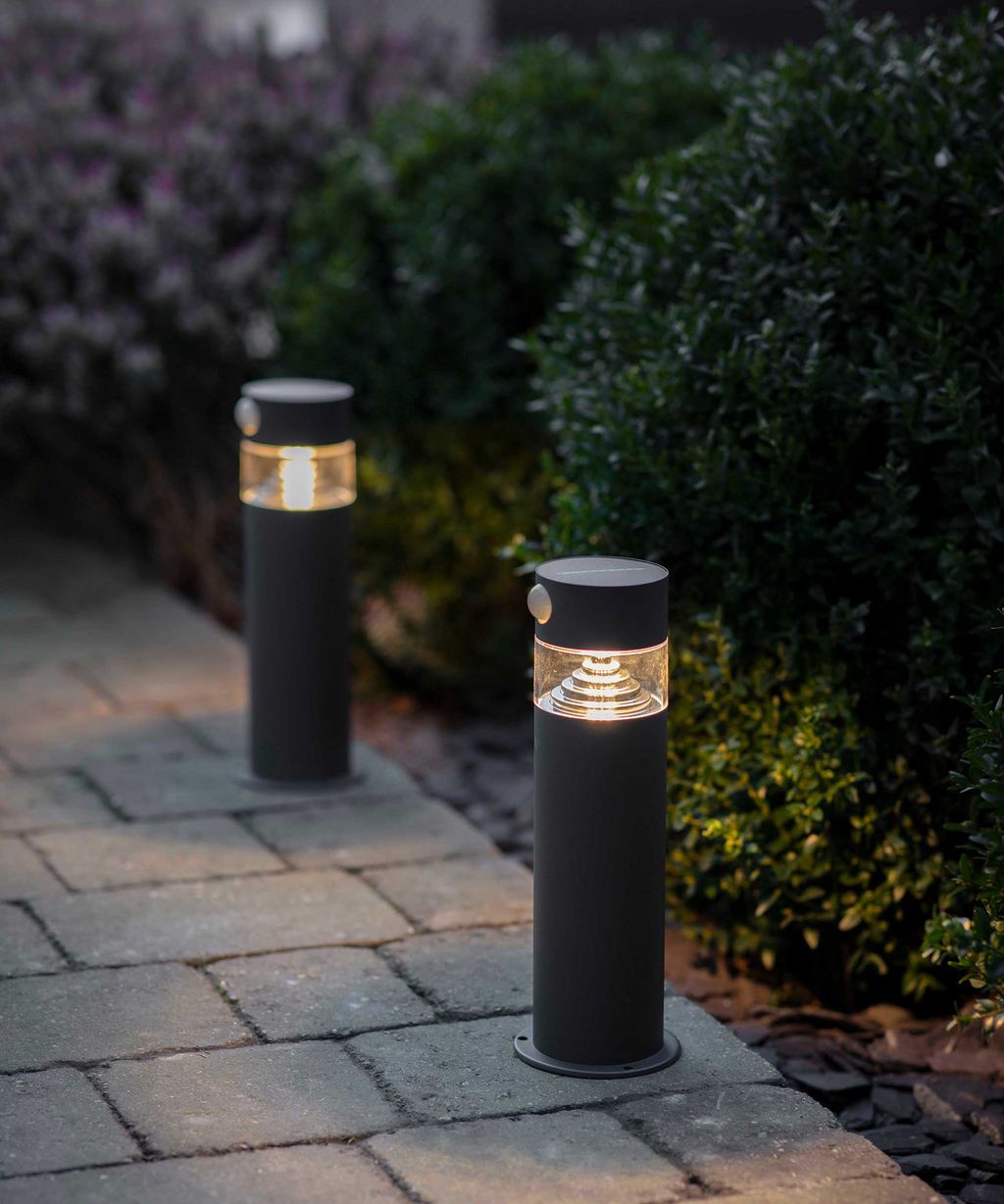 Low-maintenance front yard ideas: 11 fuss-free looks | Homes and Gardens