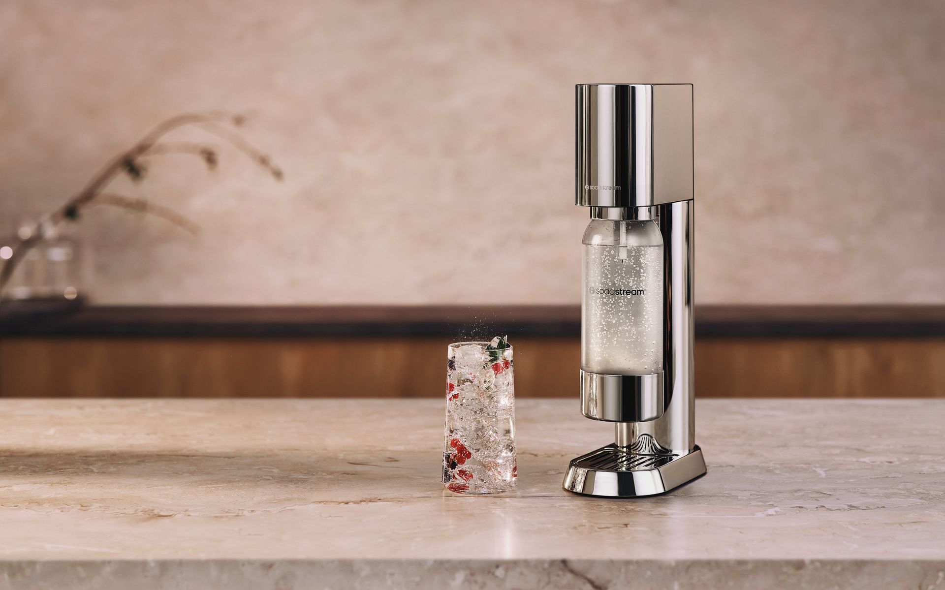 SodaStream enso: Naoto Fukasawa injects the latest model with style ...