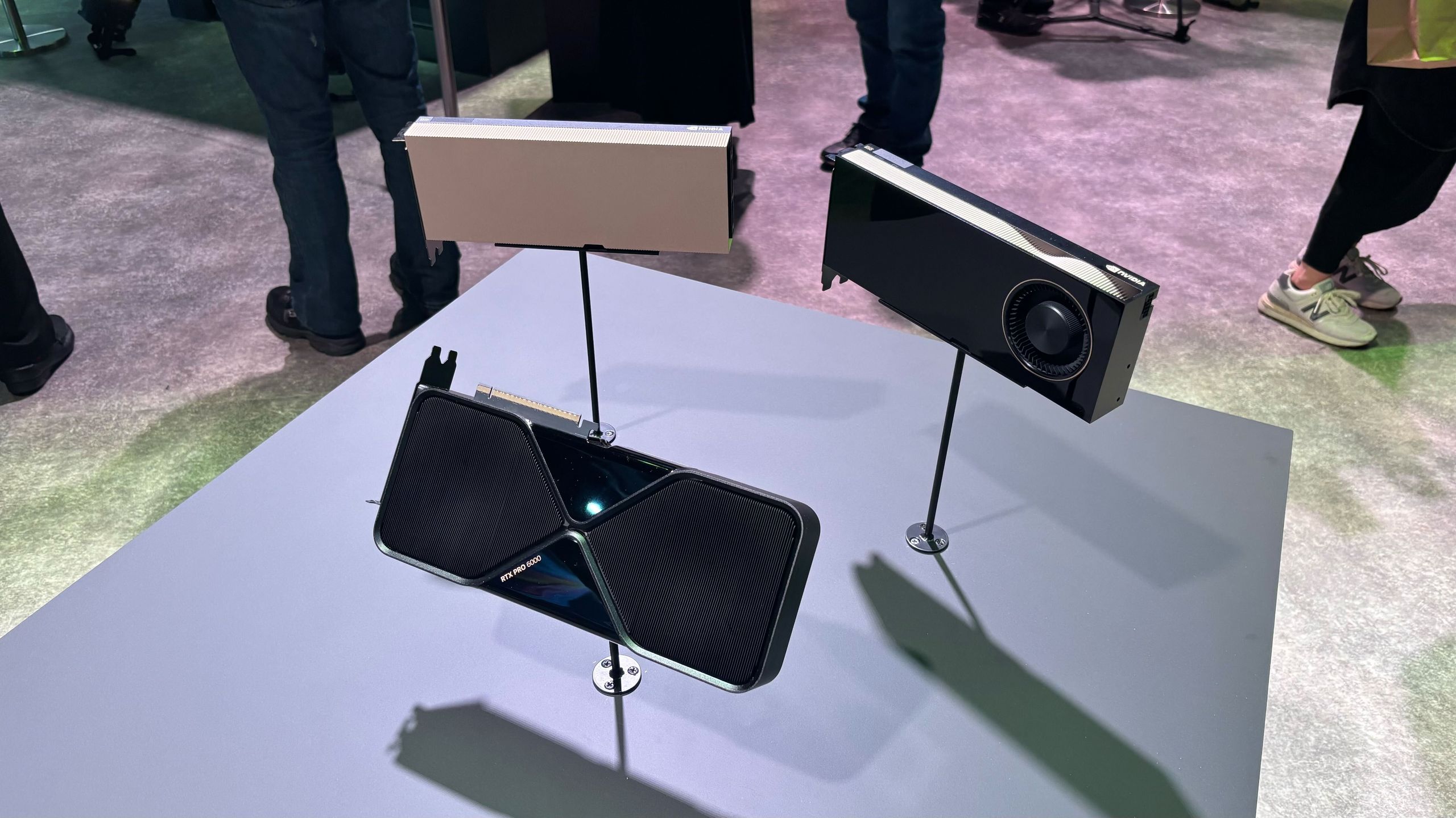 Nvidia RTX Pro 6000 up close: Blackwell RTX Workstation, Max-Q ...