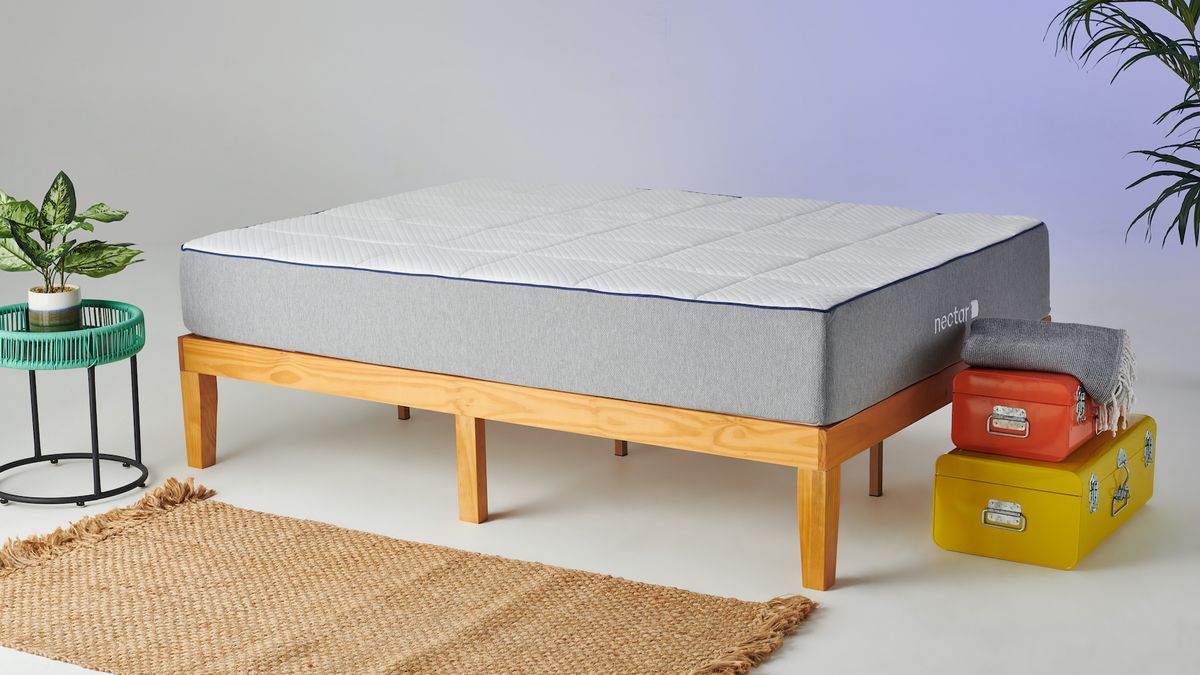 Hybrid mattresses don’t need a box spring — here’s why and what to use ...