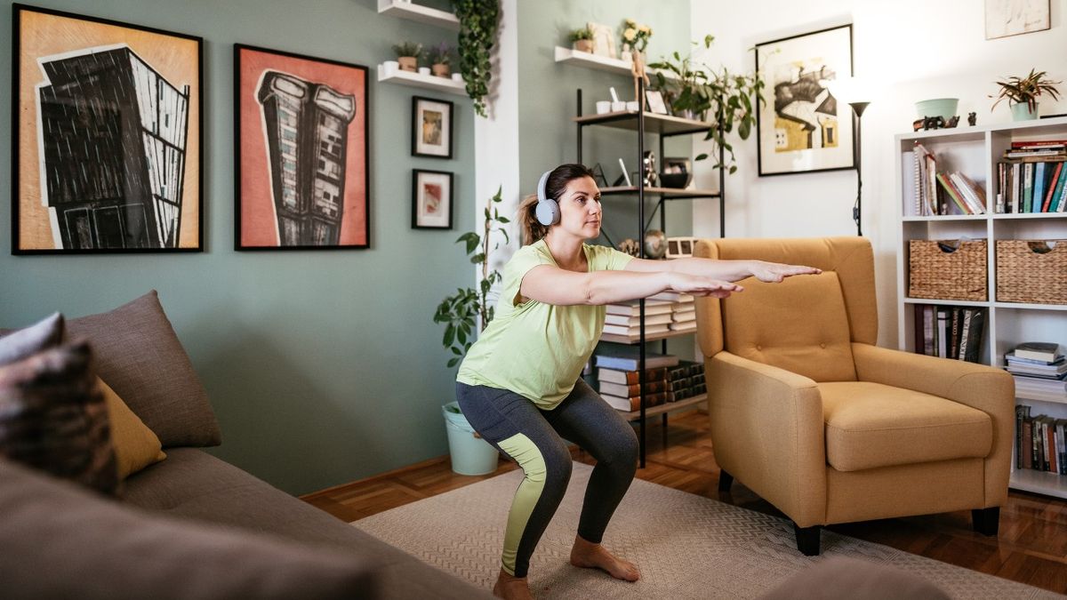 The Best Leg Exercises For All Levels Of Gym-Goer | Coach