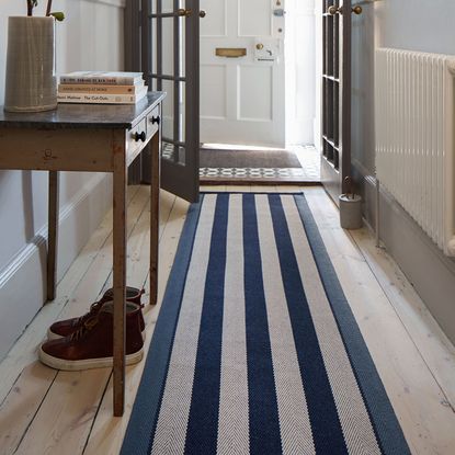 7 things you need to consider before buying a hallway runner | Ideal Home