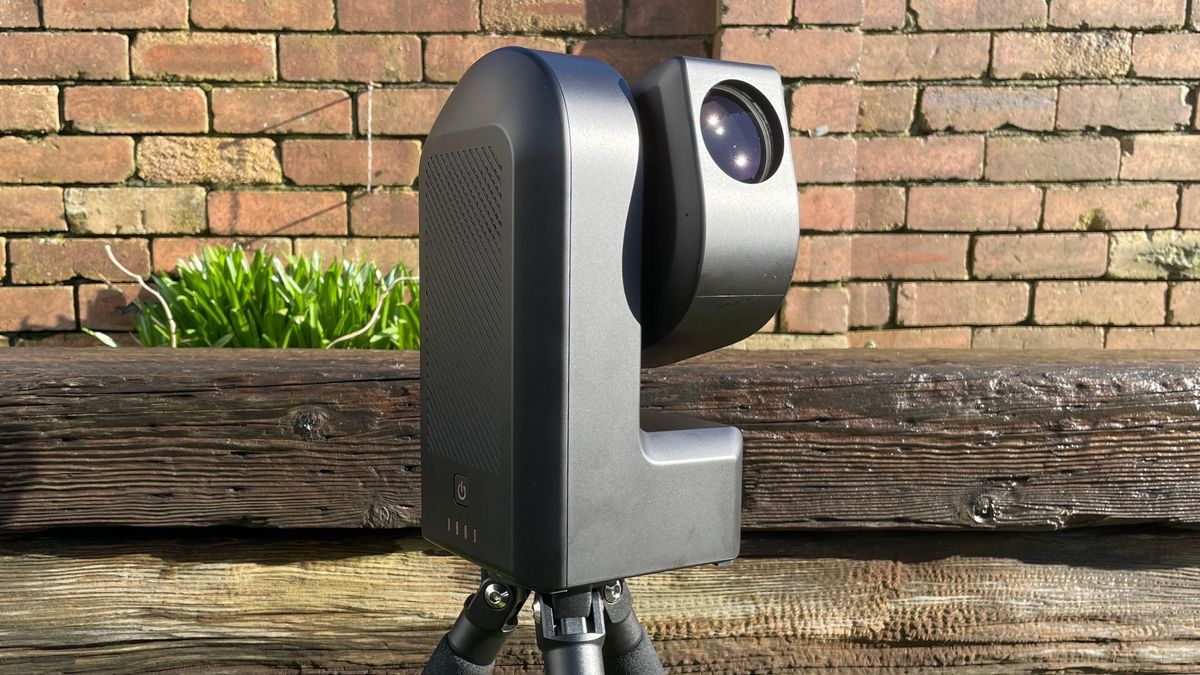 The best smart telescopes: view the night sky via the screen of your ...