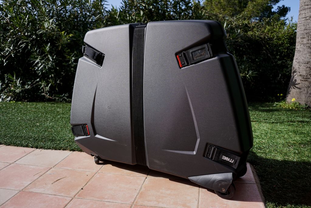 B&W International Bike Box 2.0 review: compact, robust protection ...