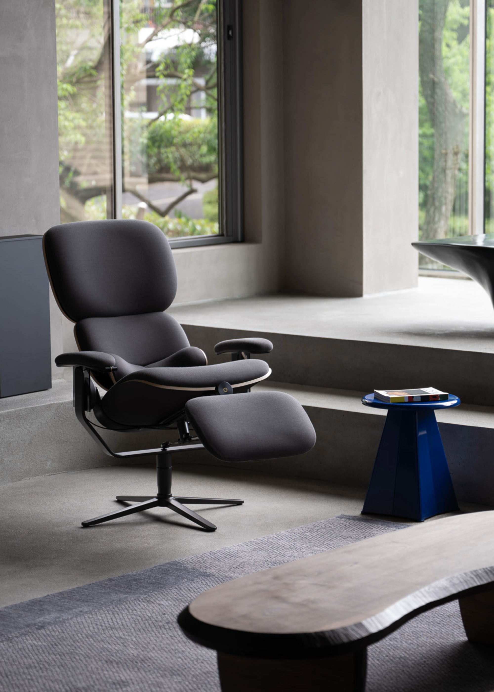 I Tried DavidHugh's 'Flotation Tank'-Inspired Wellness Chair | Livingetc