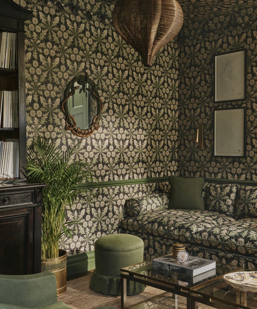 Should you actually buy a patterned sofa? Interior designers advise ...