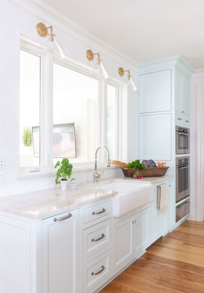 Designing a small kitchen: make a compact room feel spacious | Homes ...